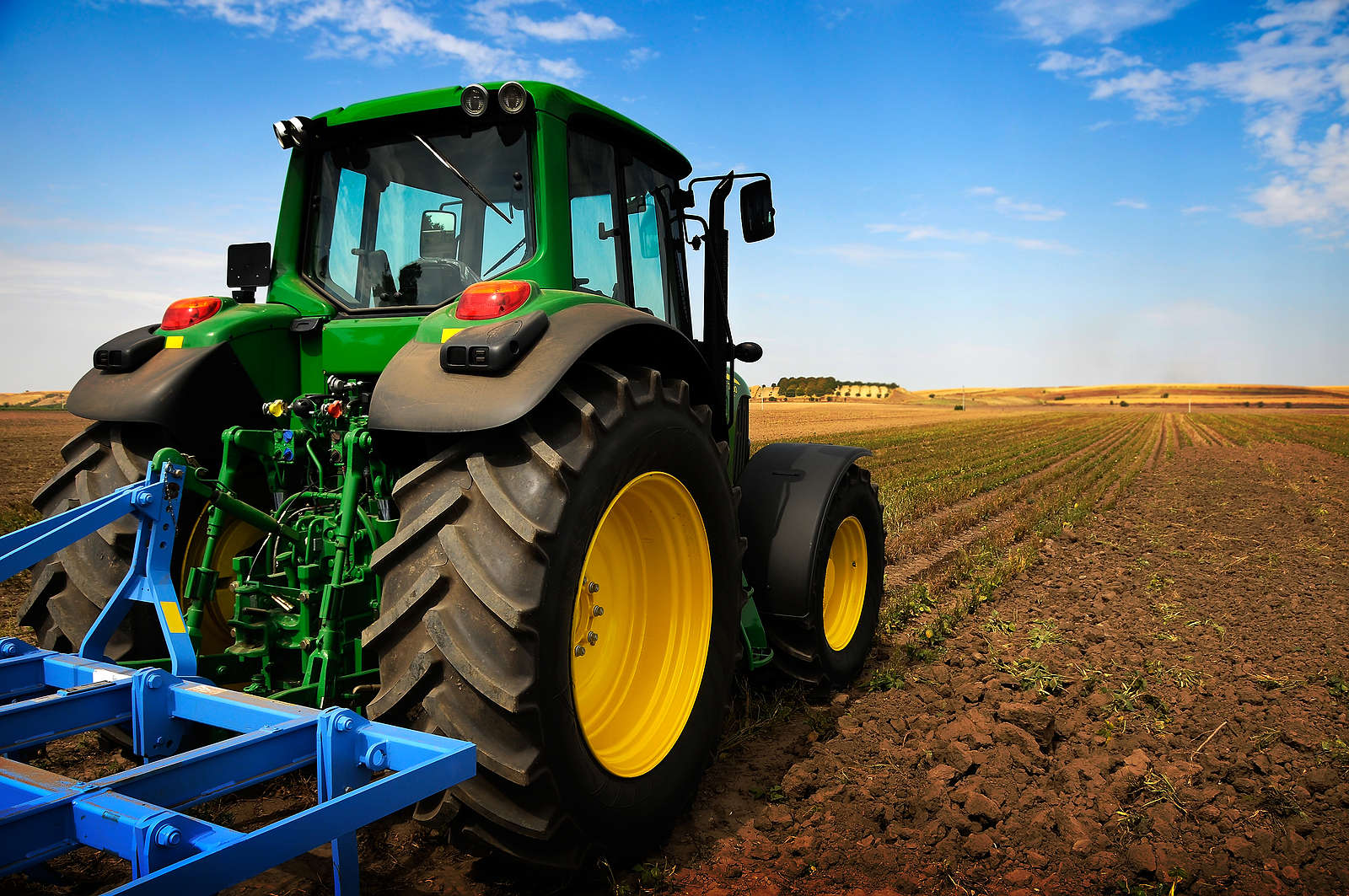 How Mahindra Used Uber's Strategy To Disrupt The Tractor Market ...
