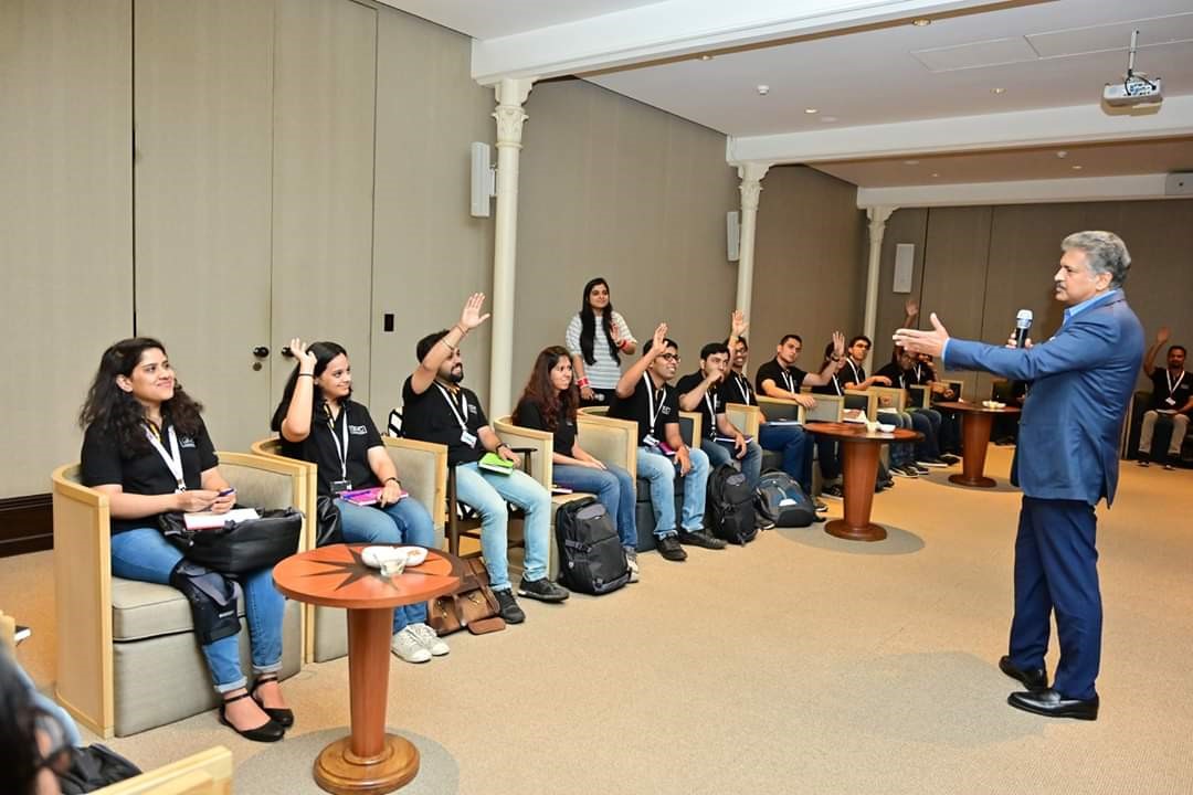 A Memorable First Week As A Mahindra GMC Intern | Deepak R., IIM Indore ...