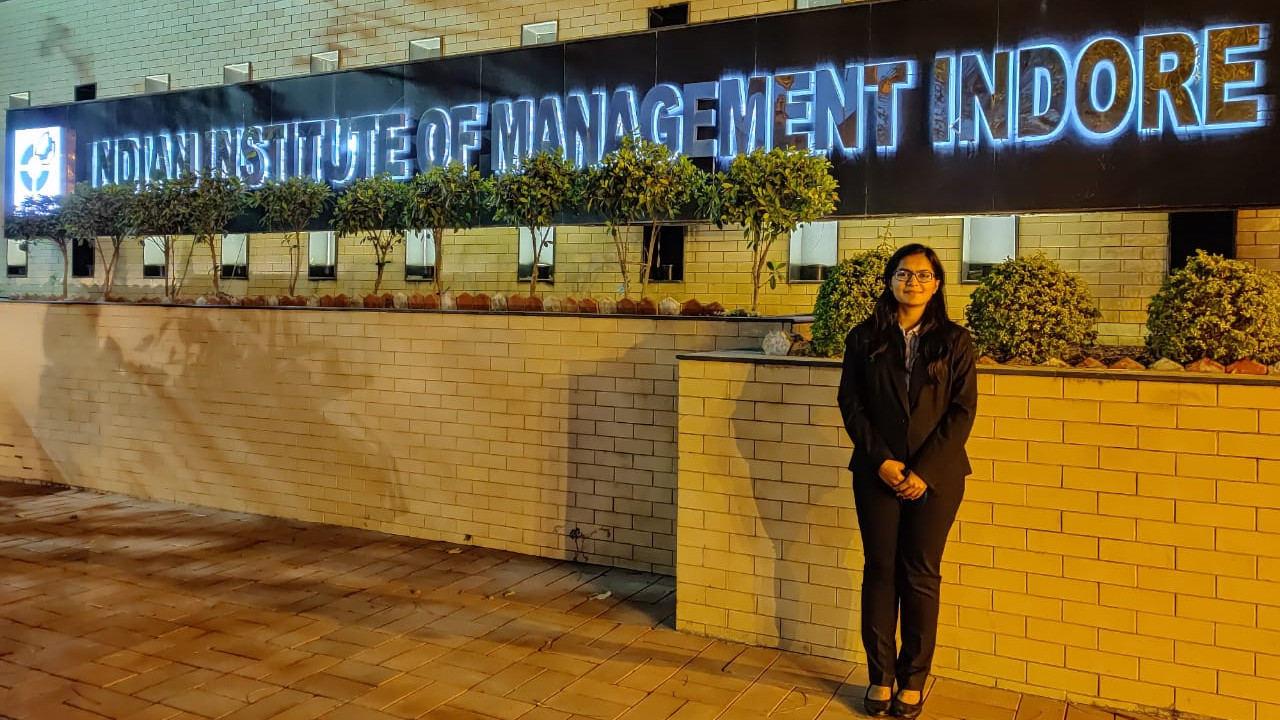 My Journey To IIM Indore | Ft. Sonalee Shriya Dubey - InsideIIM